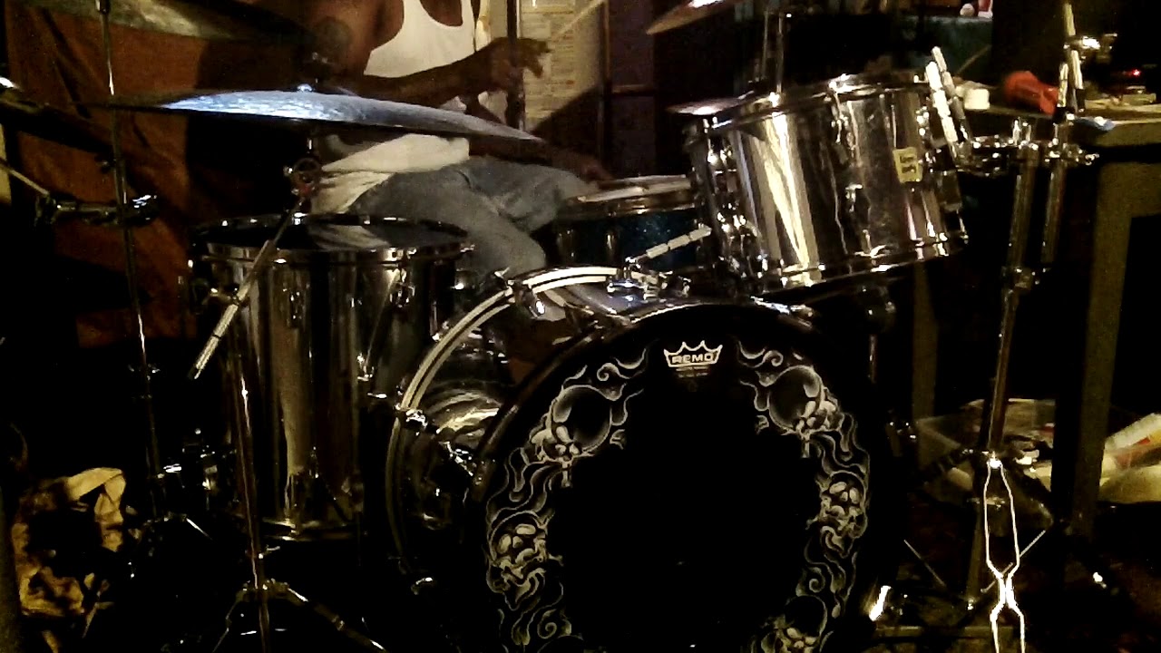 Fibes Drums vintage CF Martin - YouTube