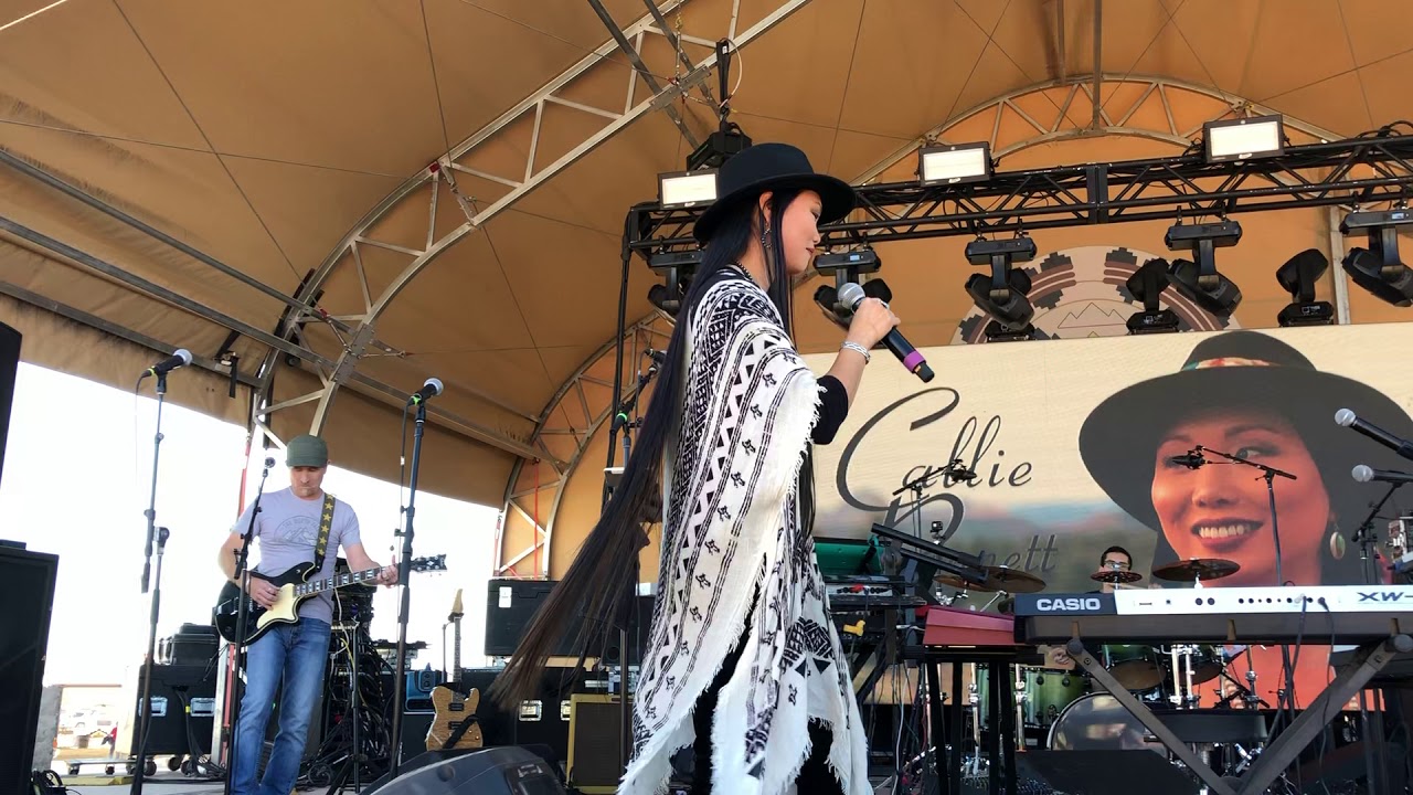 Callie Bennett | When Are We | FULL SONG | LIVE in concert at Western ...