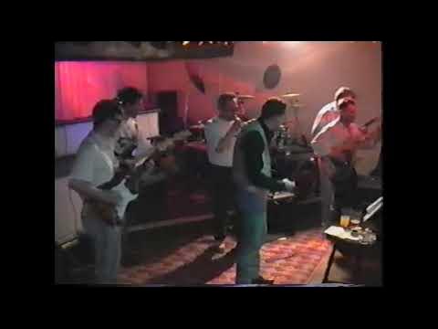 Rock 'n' Roll Medley - YouTube