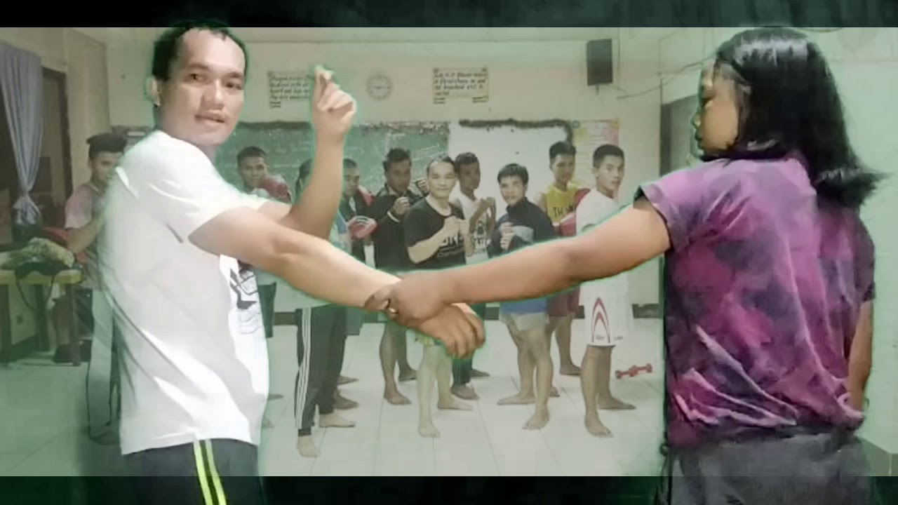 ONE HAND HOLD DEFENSE(Womens Self Defense) - YouTube