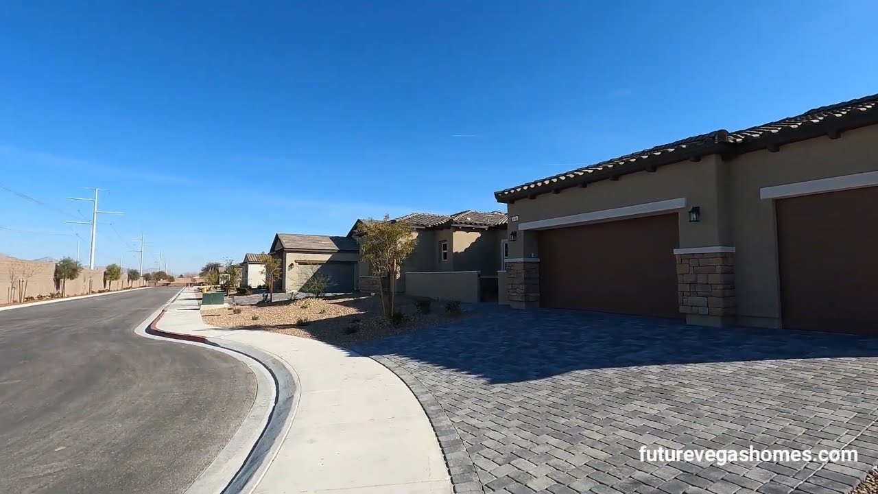 Move In Ready Single Story | RV Parking | 3 Car Garage | Homestead ...