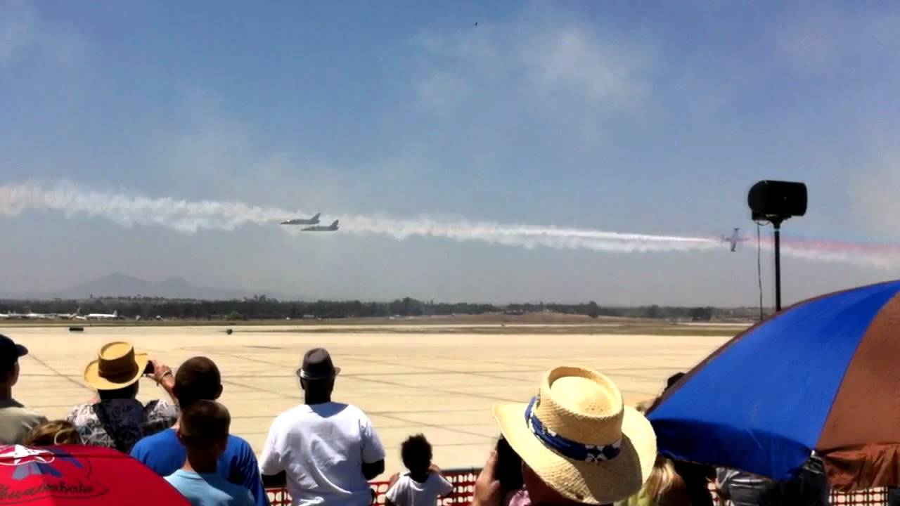 March Air Force Base Air Show 2012 - YouTube