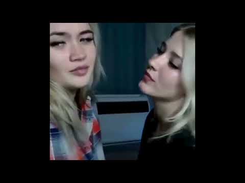 Lesbian Kissing 6