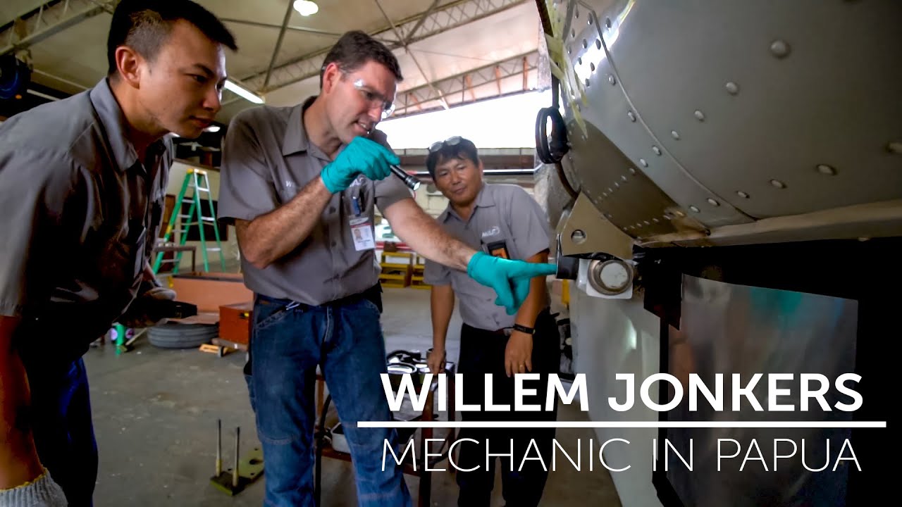 Willem Jonkers - Mechanic in Papua - YouTube