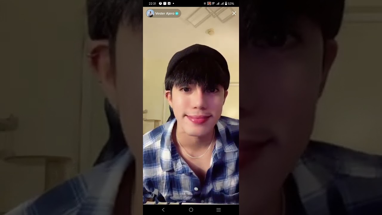 SB19_Stell tiktok live clip @Vester Ajero - YouTube