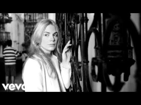 Esmeralda Mitre - Wave Of Mutilation (Official Video)