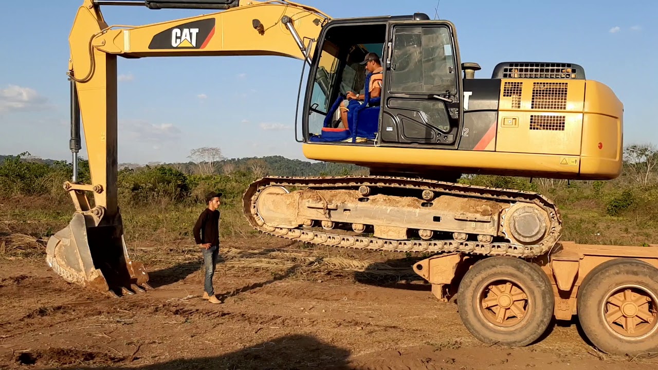 Carga pronta! Embarque da escavadeira cat 320D2GC! - YouTube