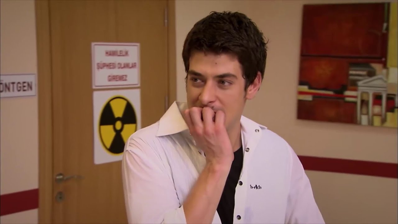 بارش باورش نمیشه پدر شده / Baresh can't believe that he has become a ...