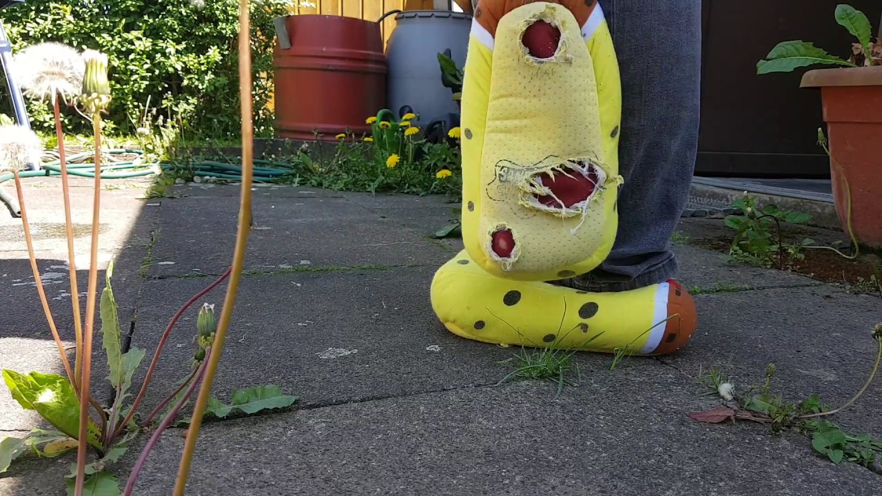 Trashed old spongebob slippers - YouTube