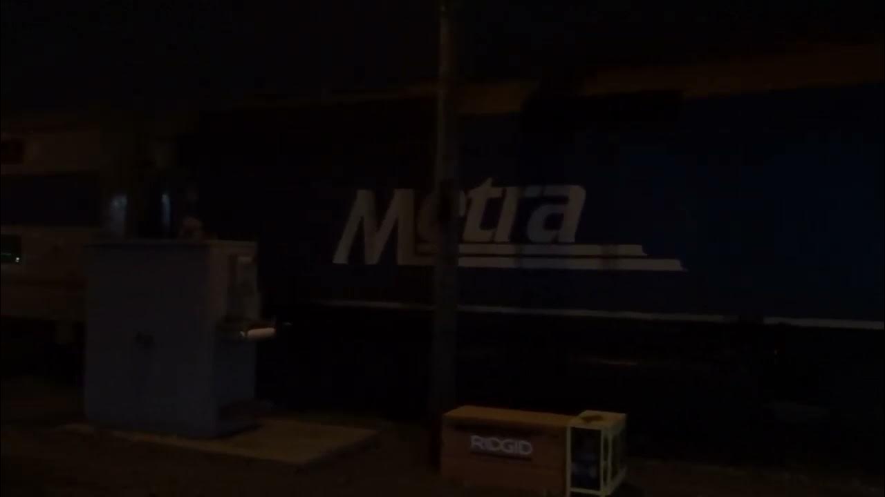 metra-upnw-635-mchenry-il-going-up-to-track-number-2-youtube
