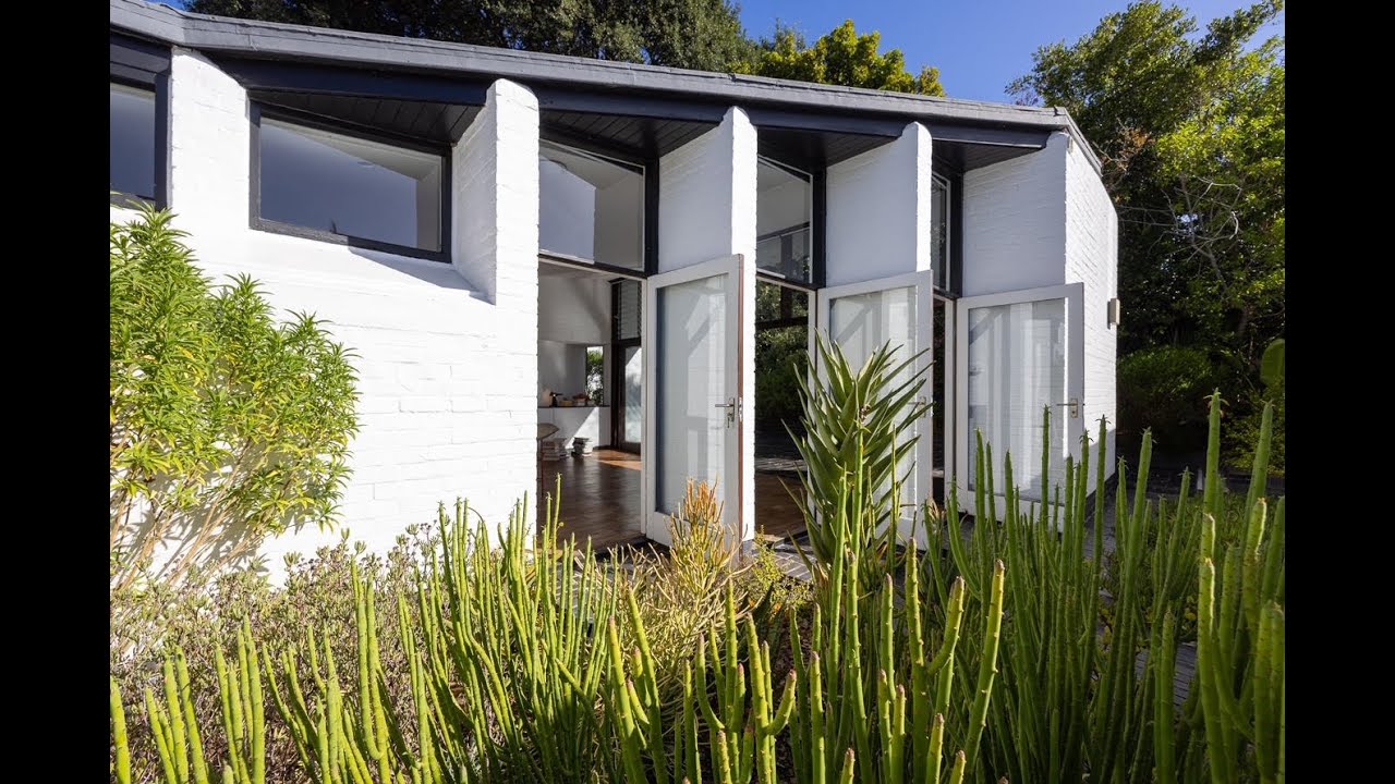 ADÈLE NAUDE SANTOS Mid Century House - Cape Town @hardieproperty - YouTube