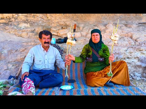 🔥 Yiyecek Hiçbir Şeyleri Yoktu! | Evsiz Bir Aile İçin Balık Tutmak 🎣❤️