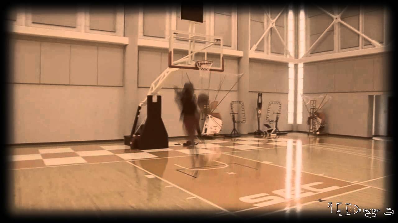 TFB::Dunks:: 6'2" Werm Bounce DUNK ! - YouTube