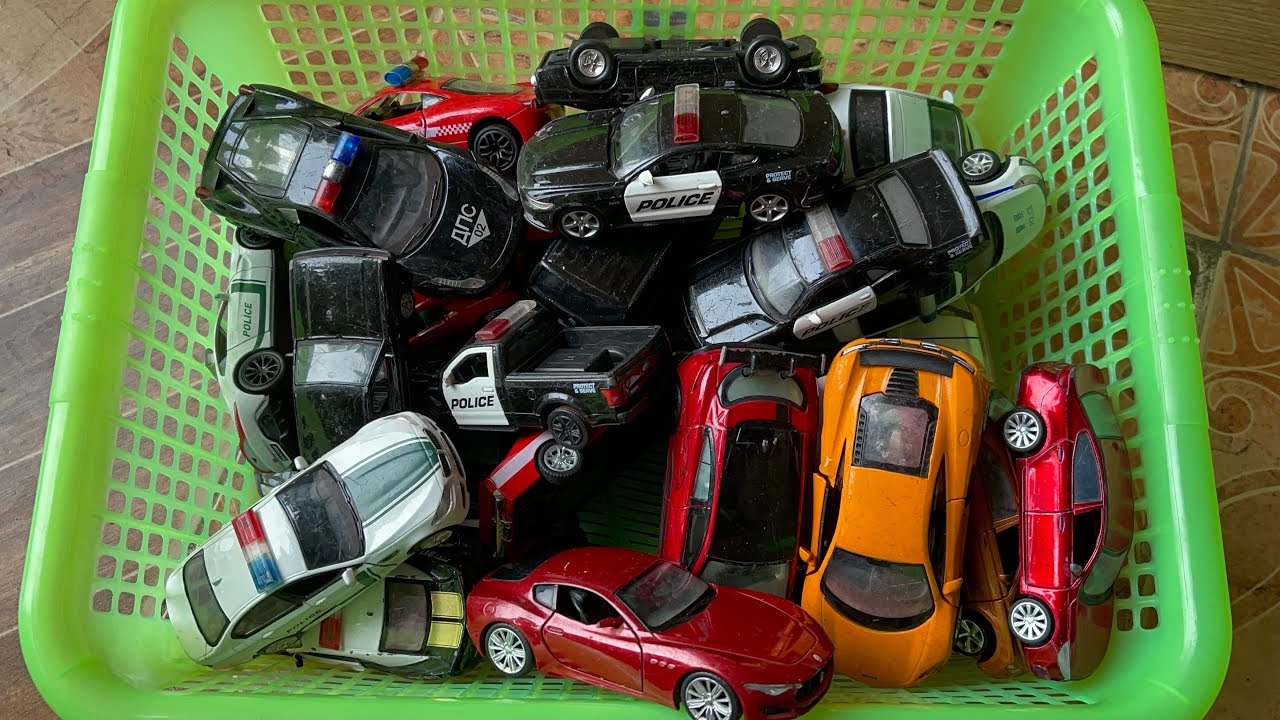 Model Cars In Baskets Suv Sedan Cross Cars - YouTube