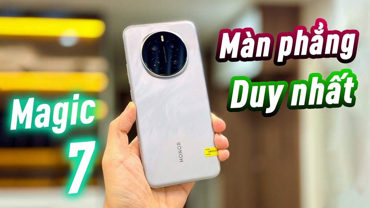 Màn phẳng duy nhất trong các Flagship vài năm trở lại đây của hãng ...