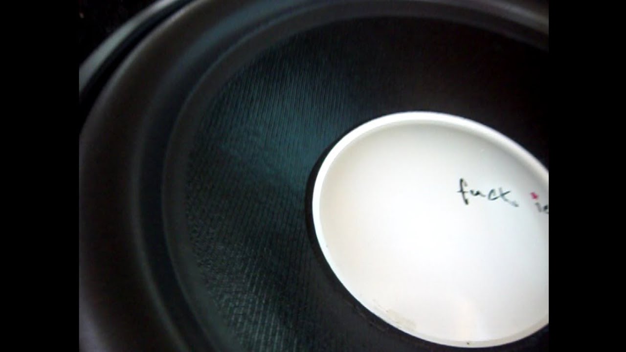 2 15'' Psi Recone DC Audio Lvl 5 subwoofers on a Sundown NS1 amplifier ...