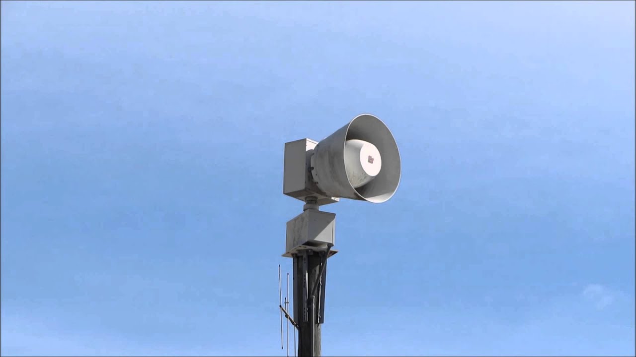 Federal Signal 2001-SRN (AC/DC) Malfunctions, Runs Full Attack - Smiths ...