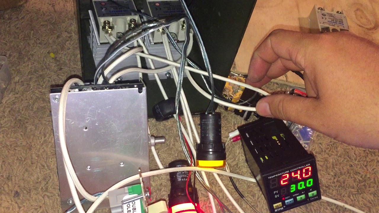 PID Controller Light Demo - YouTube