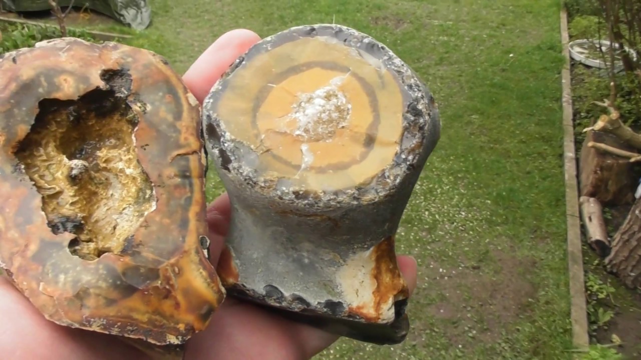 Rare Unusual Rock Gem Flint crystals 28mar16 Essex UK - YouTube