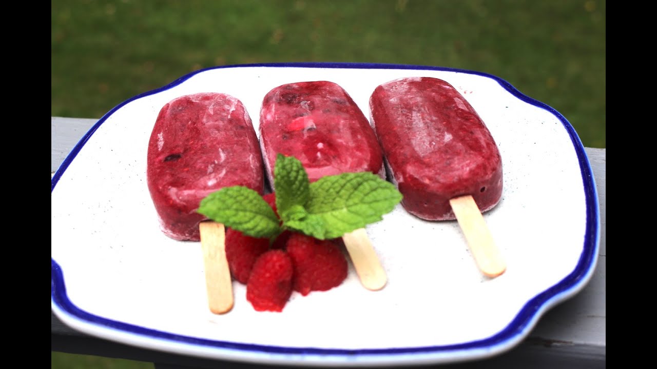 Triple berry fruit popsicles - YouTube
