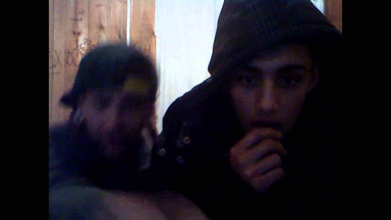 Léo Martini, Jonathan Perazzo jogando HOTEL 626 - YouTube