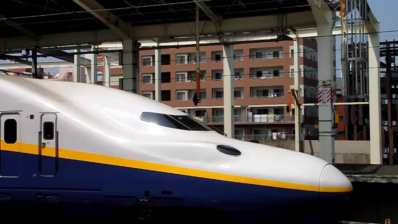 E4系 Maxとき311号 P7－P17編成 出発 - YouTube