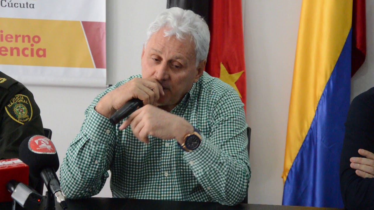 CESAR ROJAS ALCALDE CUCUTA PIDE LA REVOCATORIA DEL DECRETO 02 enero de ...