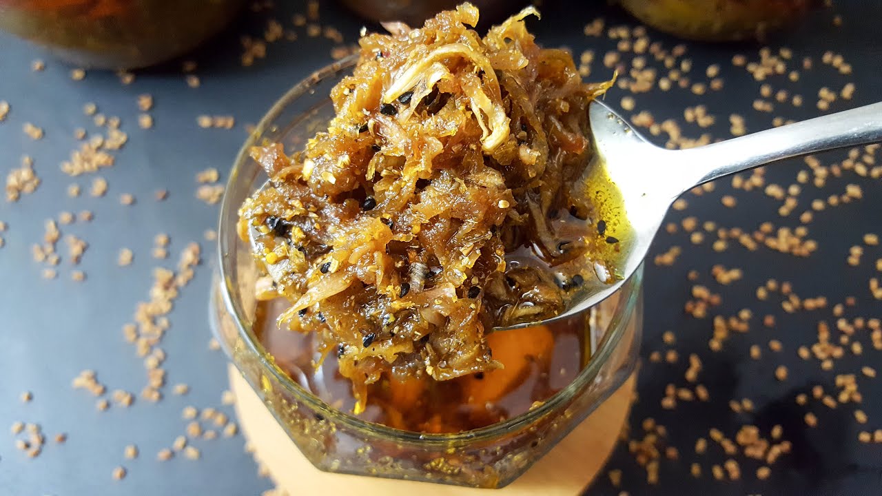 কাঁচা আমের বেশ মজার ঝুরি আচার | Amer Jhuri achar [ Mango Pickle ] - YouTube