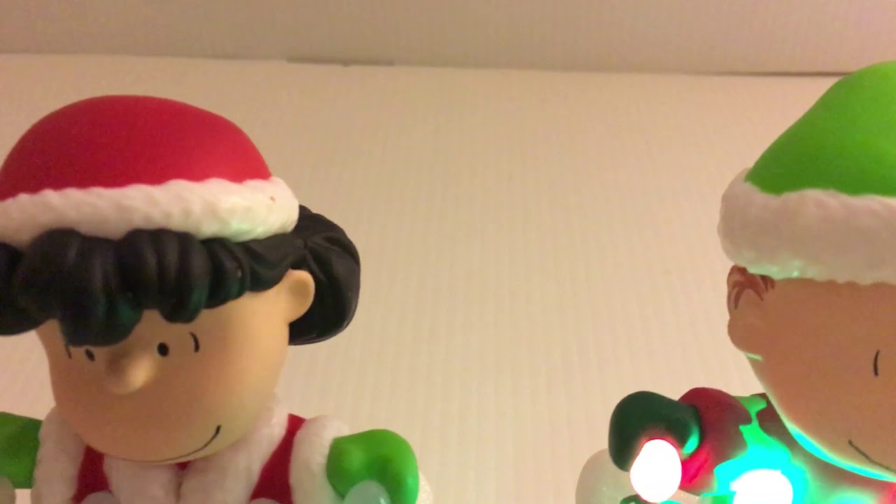 Hallmark Christmas Light Show Lucy Linus 2015 - YouTube