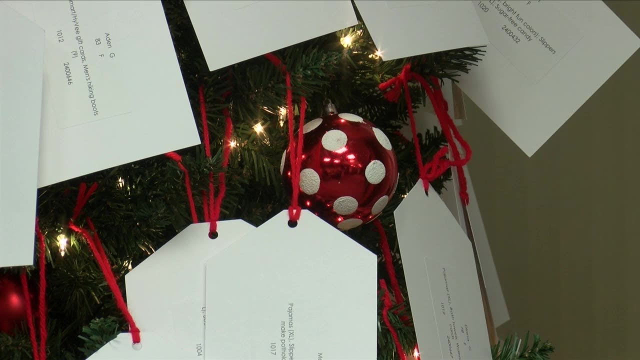 Senior Secret Santa deadline extended - YouTube