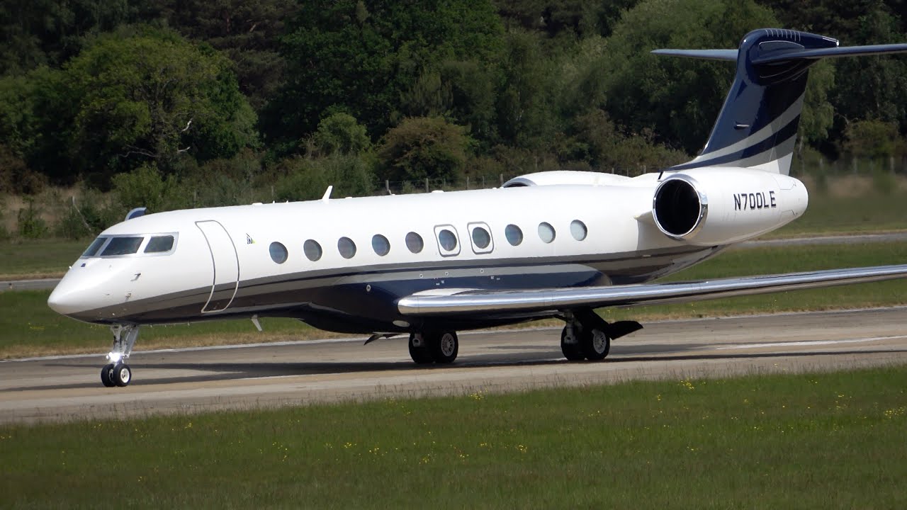 Gulfstream G700. N700LE. 5 months old. Runway 06 Departure. Farnborough ...