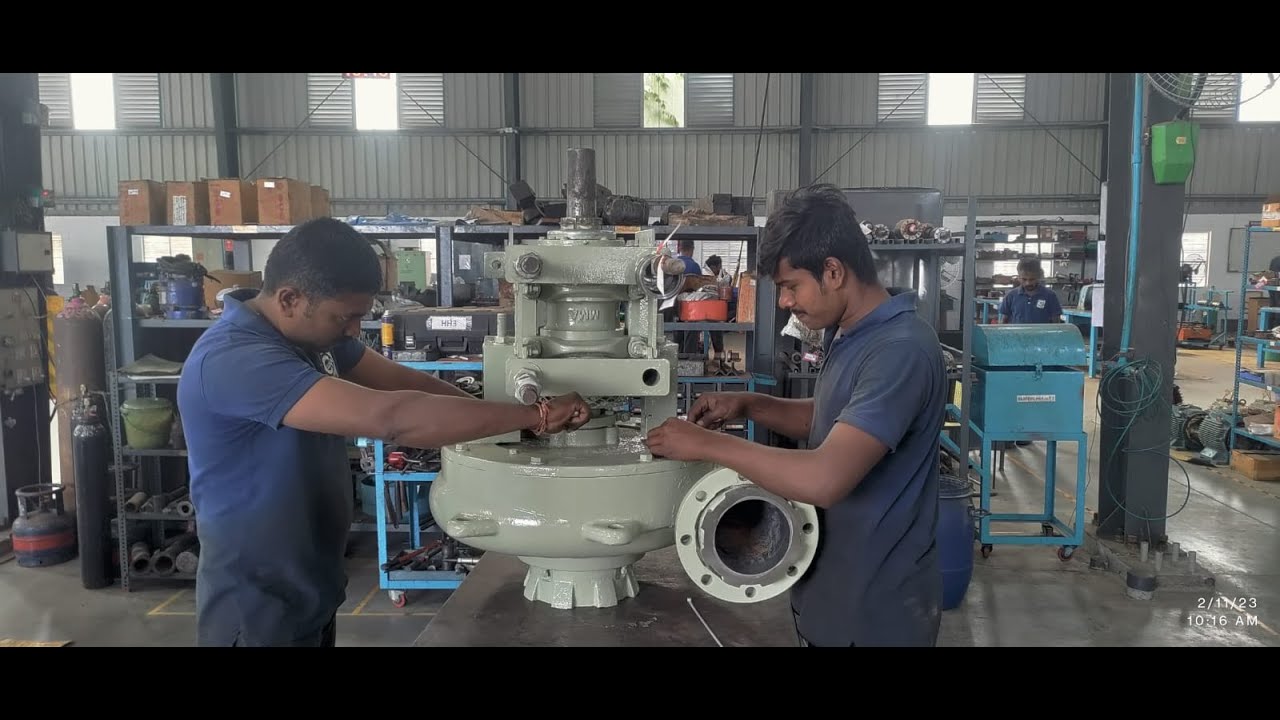 Slurry Pump Service - YouTube