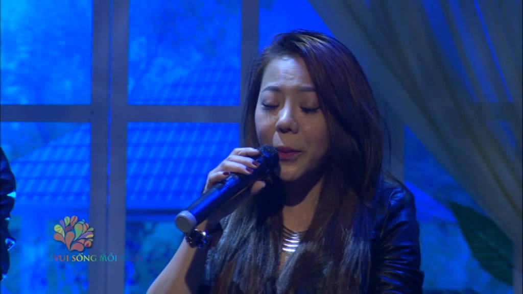 BAI HAT NHOM NHAT NGUYET - YouTube