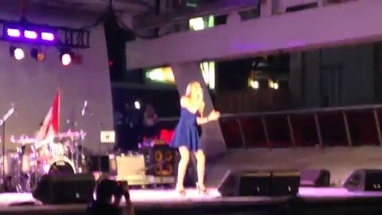 Sarah Fisher from Degrassi singing "I Will Remember" at Youth Day ...