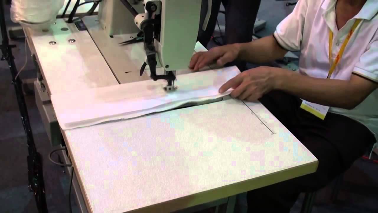 Singer 132K6 heavy duty walking foot sewing machine - YouTube