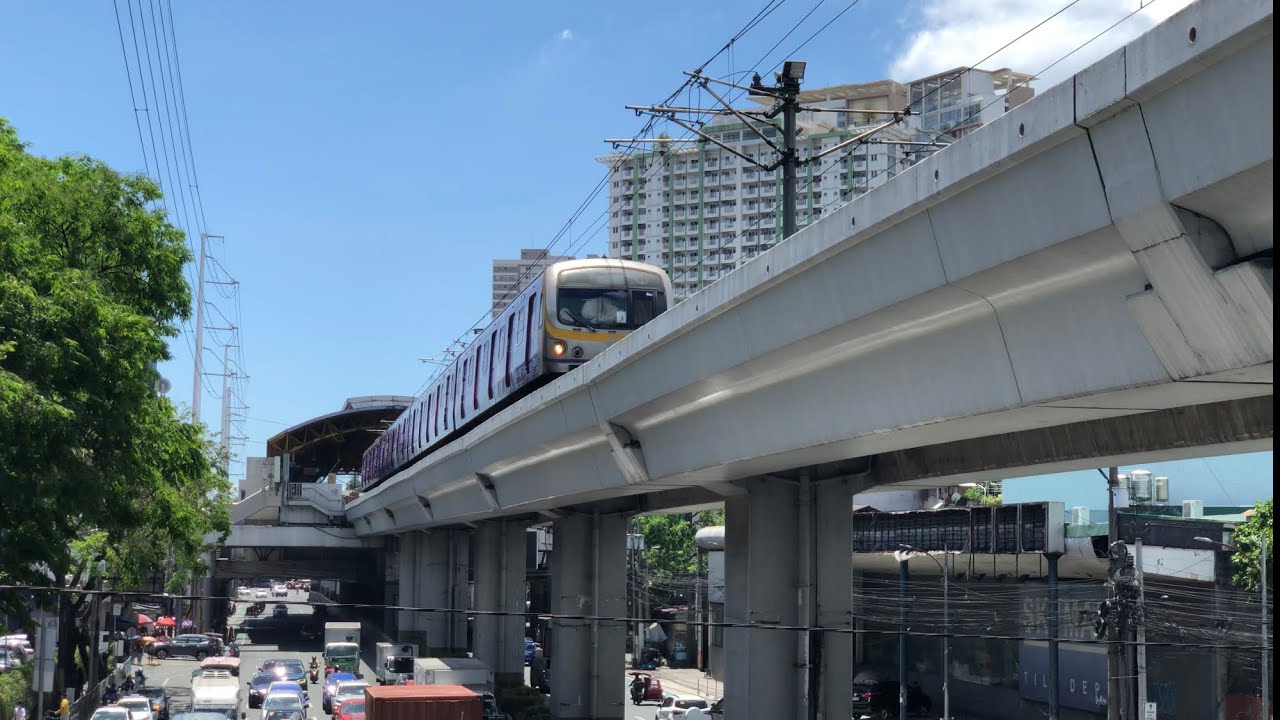 LRT-2 Trainset #3 with Undergoing Wrapping Adwrap - YouTube