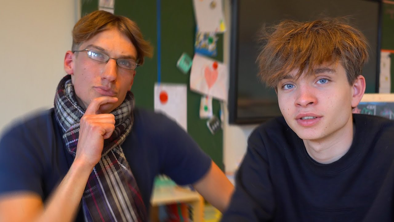 JUF ELLEN OVER LIEFDESVERDRIET - Vragenrondje met Jesse (Juf Ellen ...