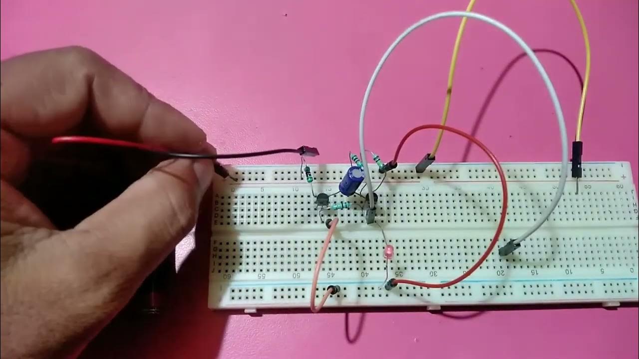 Monostable Multivibrator Using Transistor - YouTube
