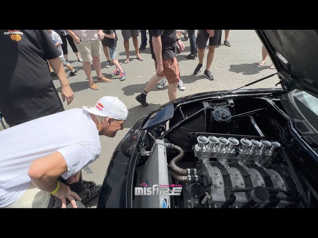 Mad Mike Rx7 Engine Bay