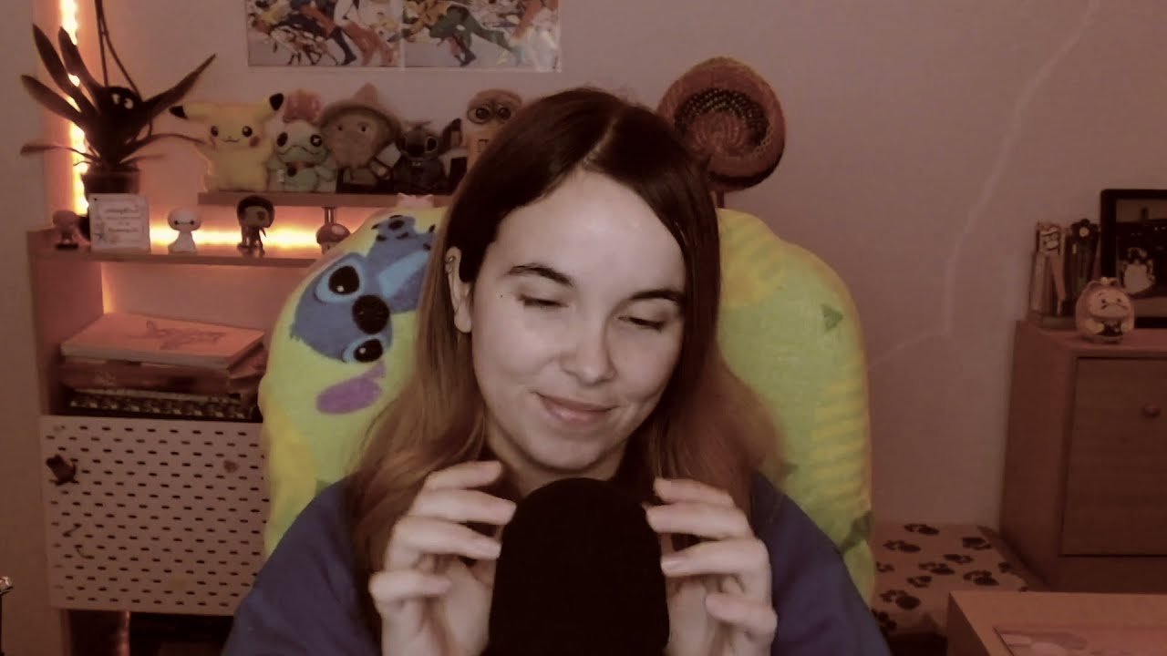 ASMR ~ Mimos al micro (No talking) - YouTube