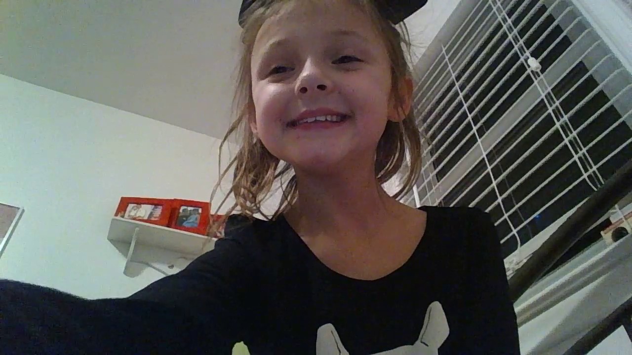 Stranger Things season 3 audition Melissa - YouTube