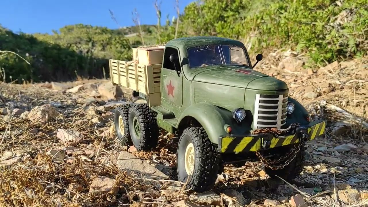 JJRC Q61 Scaler RC ZIL 157 Russian Military Truck - YouTube