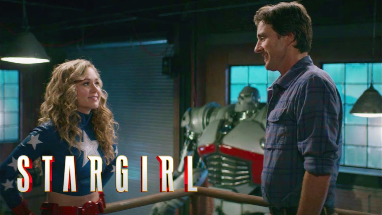 Stargirl Episode 6 | "Teammates" Ending Clip [HD] | DC - YouTube