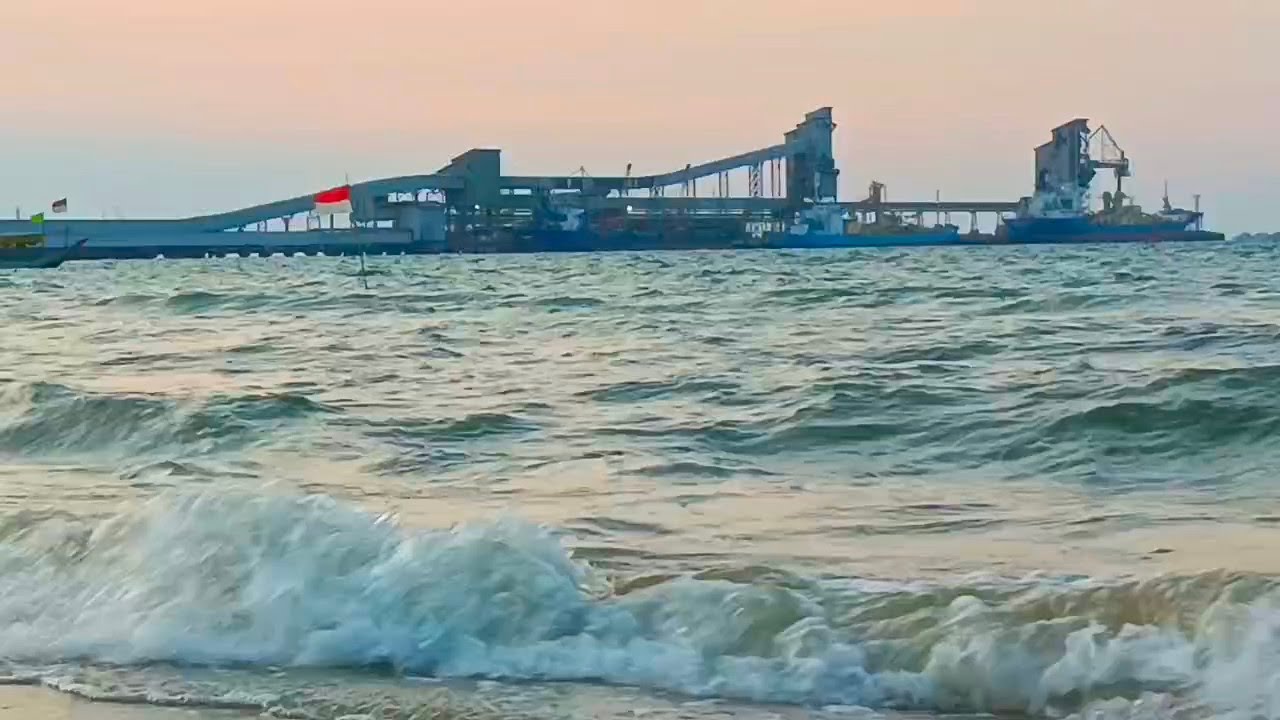 The Sound of Waves Crashing on the Beach | Lullaby | Relaxation ...