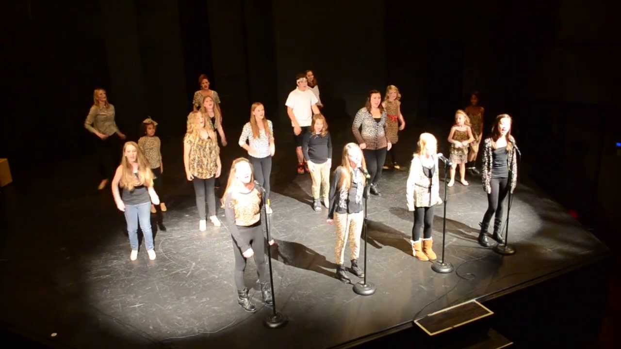 Roar -WeGlee Cast Members - YouTube