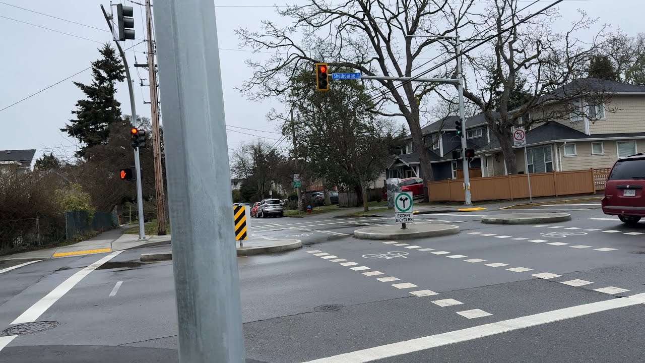 Upgraded Intersection - Shelbourne St at Haultain St (Victoria) - YouTube