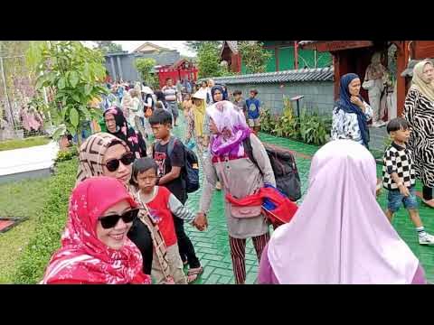 Viral KELILING DUNIA Majalengka - YouTube