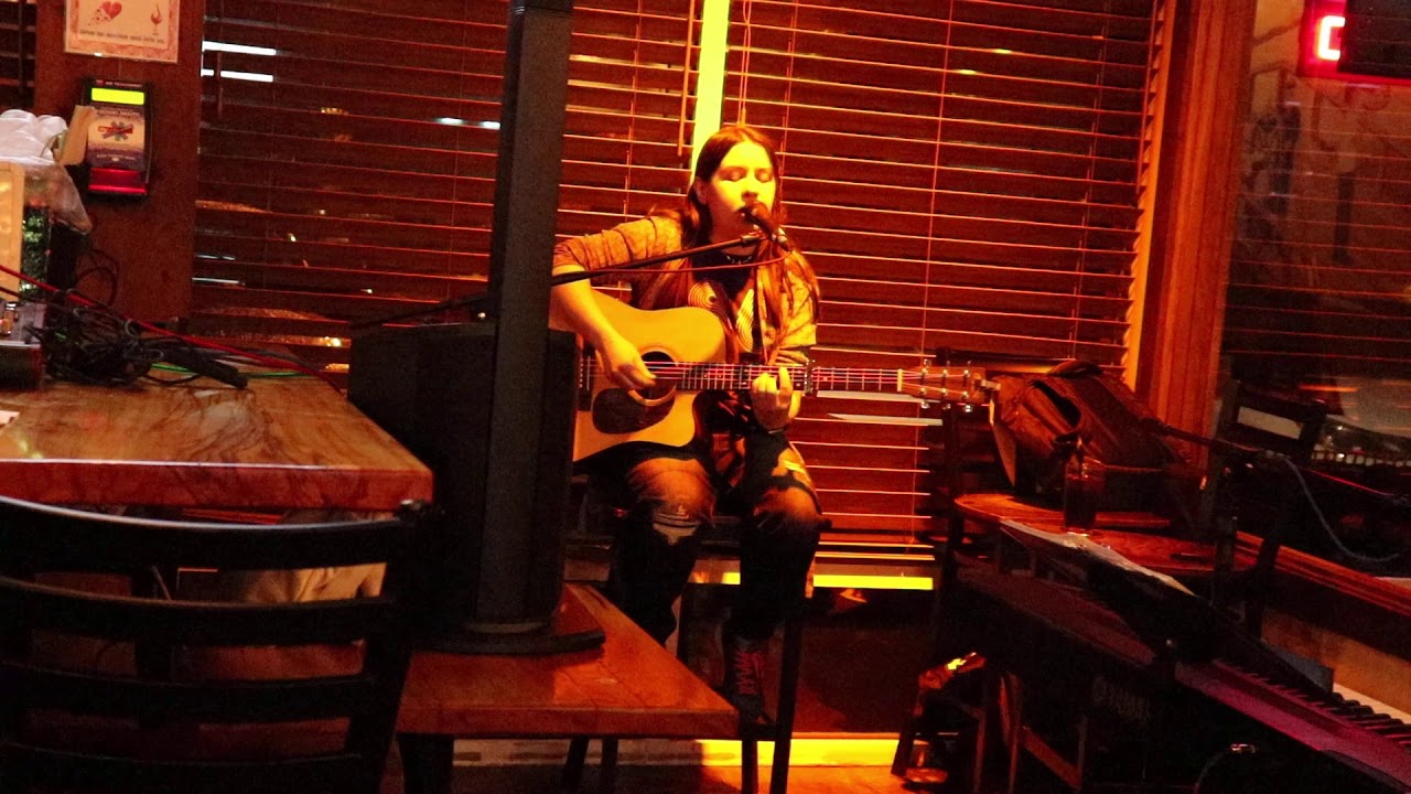 Lisa Kimpel Performing at Barley Jack's. - YouTube