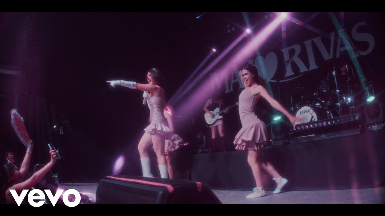 Majo Rivas - BTS Show - YouTube