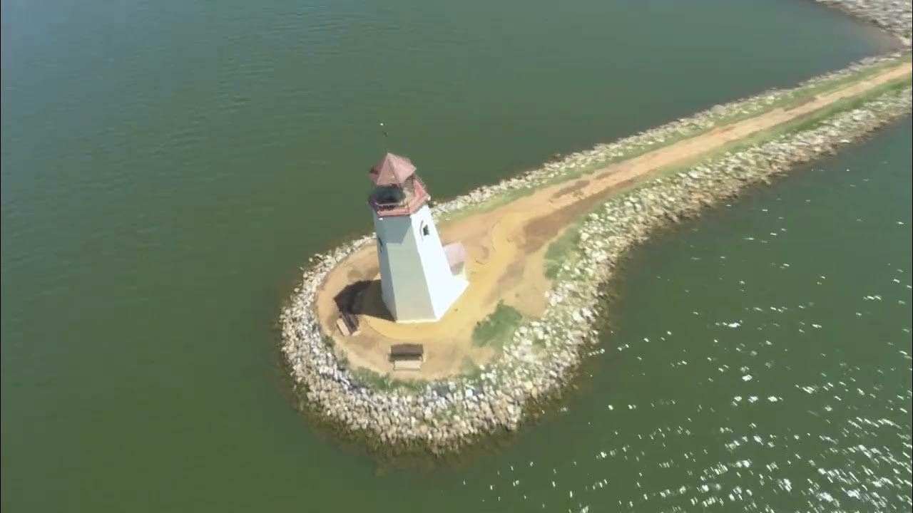 Lake Hefner, Oklahoma City, Oklahoma - FPV Lighthouse Laps - YouTube